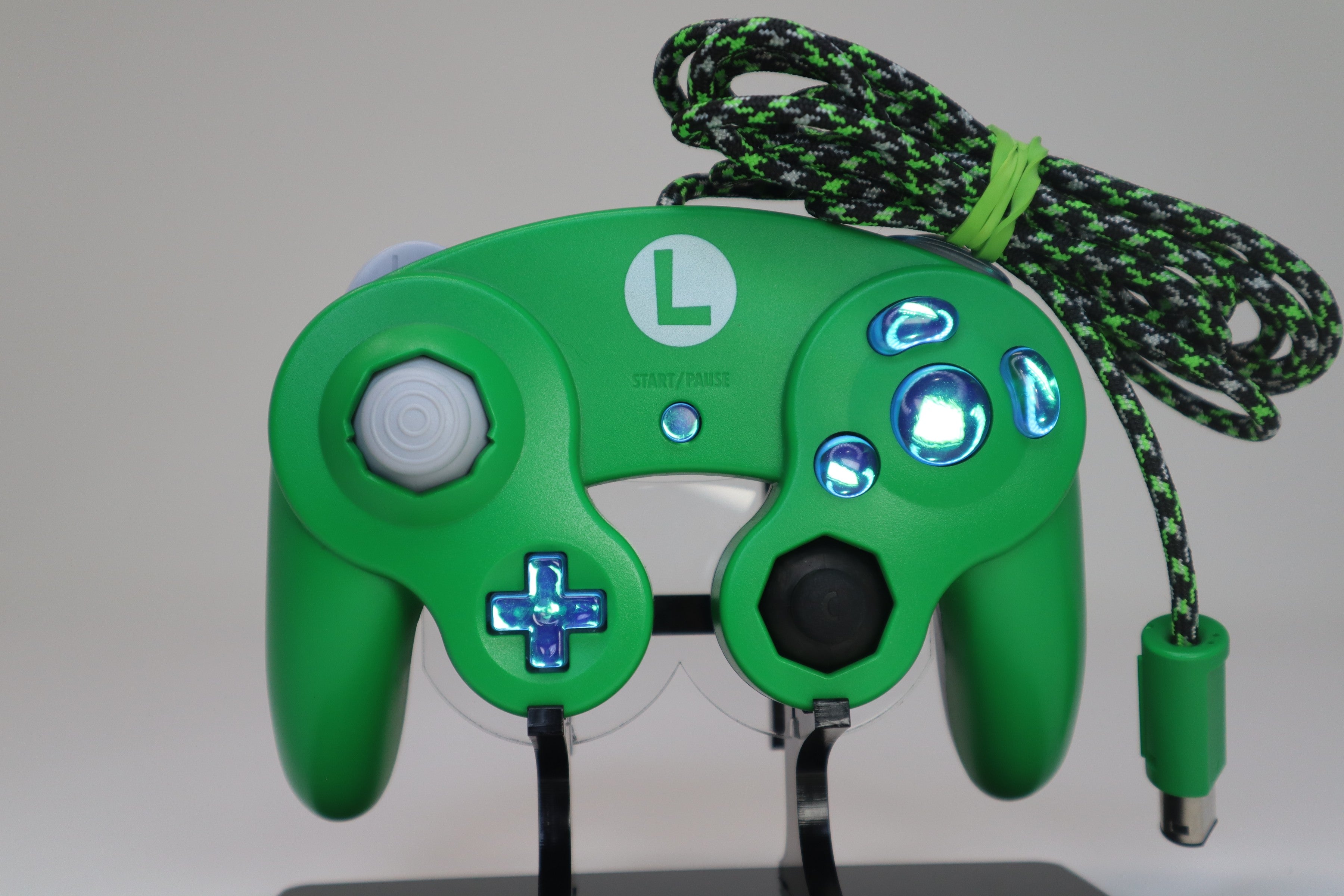 Crystal Luigi – Top Notch Controllers