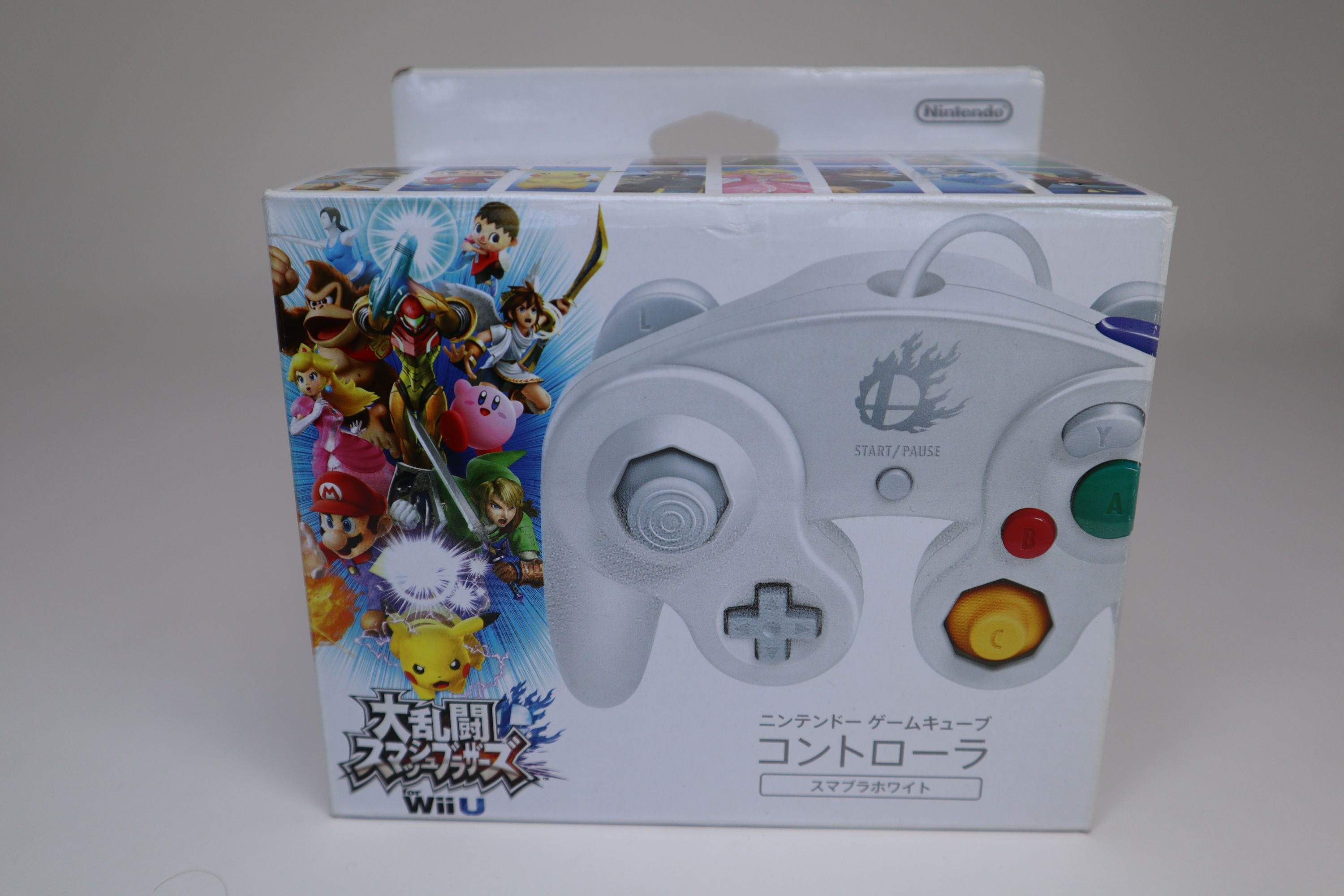 Boxed Smash 4 White – Top Notch Controllers