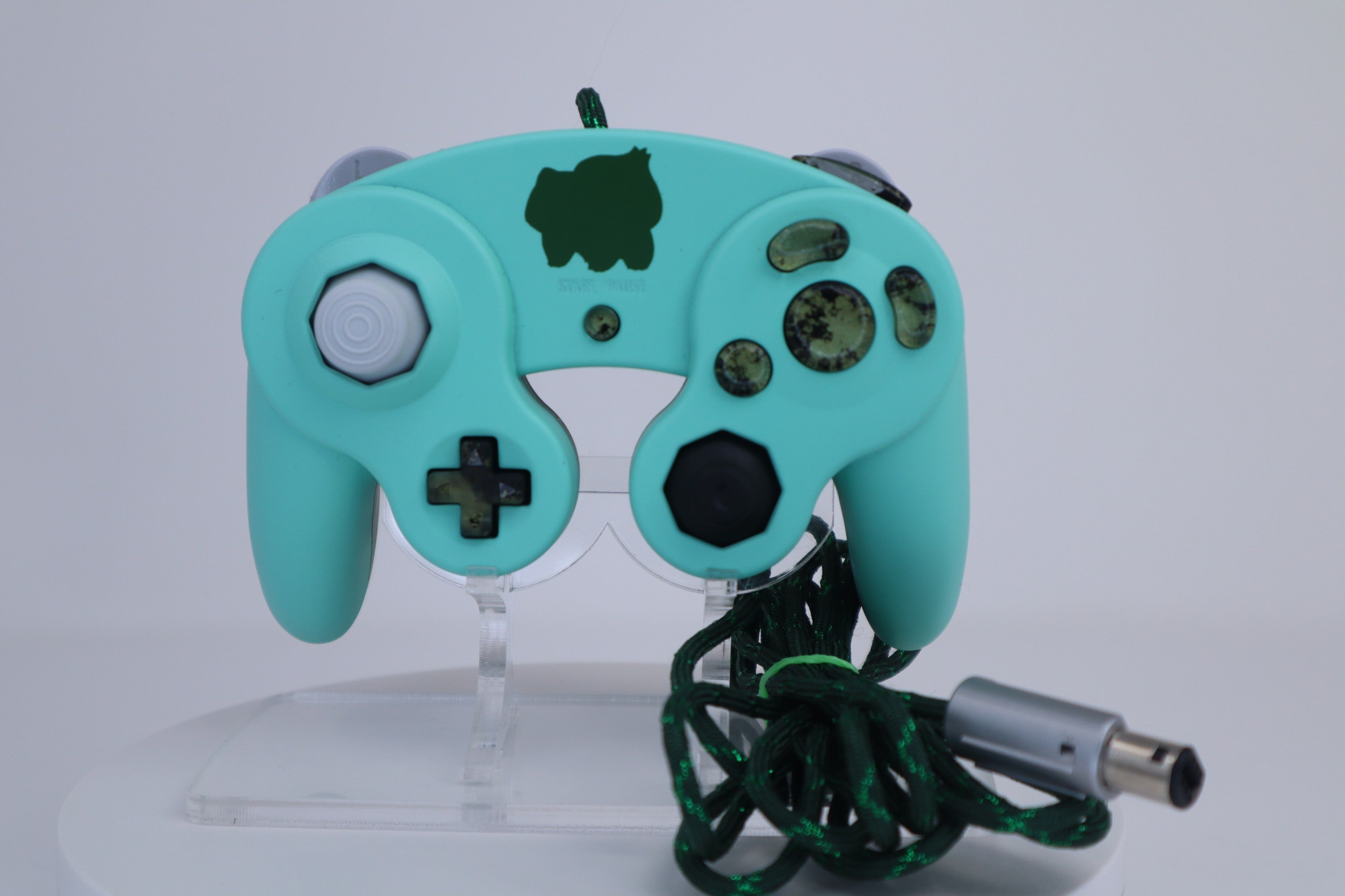 #001 Bulbasaur – Top Notch Controllers